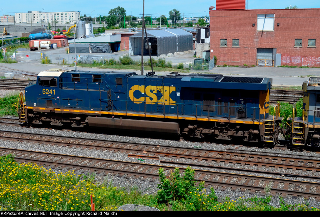 CSX 5241
